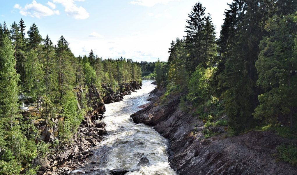 Upea Imatrankoski ja kylpylä tekevät Imatrasta mainion lomakohteen ...